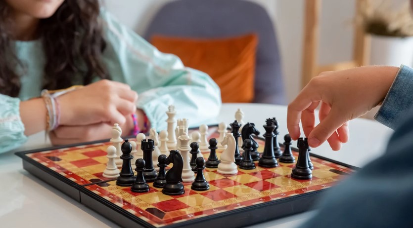 How to Play Patience Card Game? | Learning the Rules